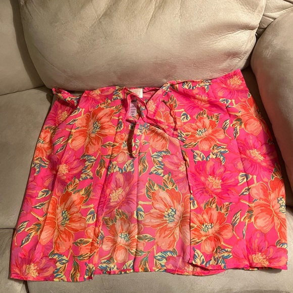 Beach Riot | Swim | Brand New Beach Riot Melanie Sarong In Miami Peony ...